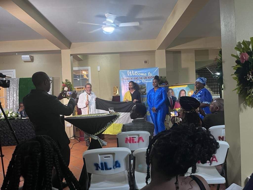 Red carpet event and book signing to honour Chatoyer in California ...