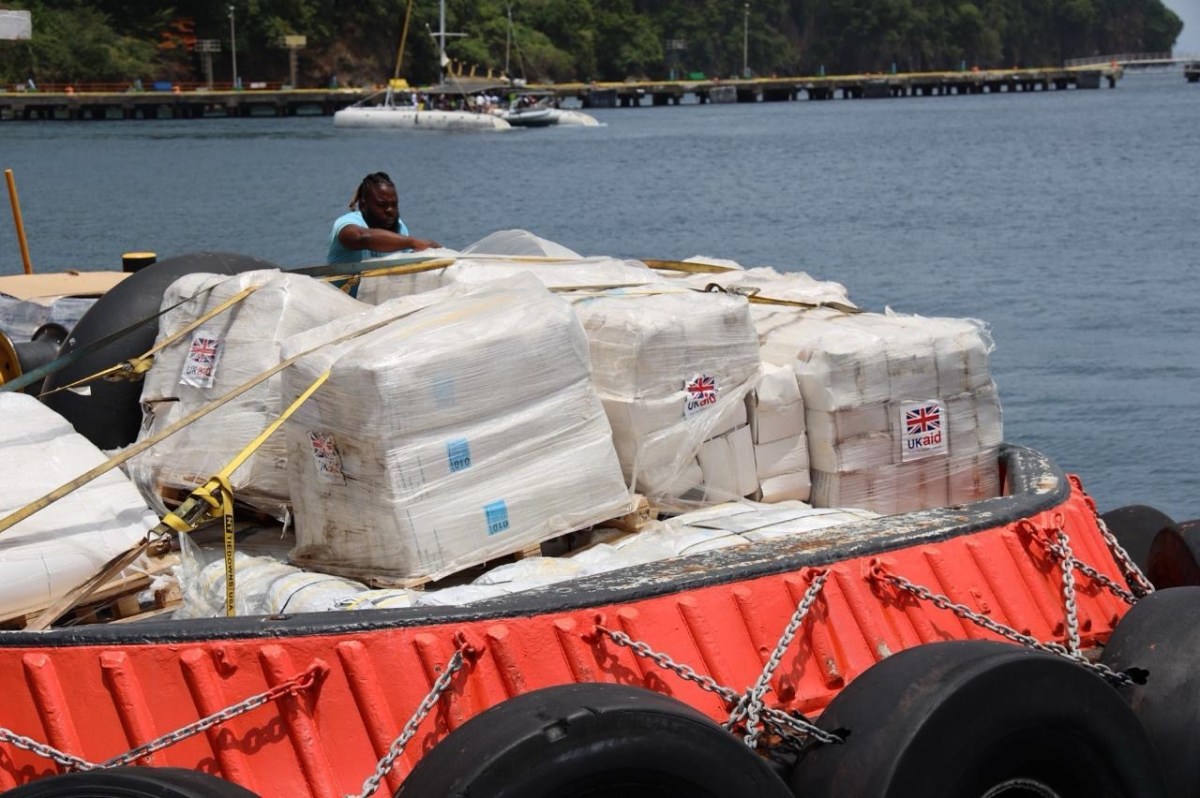 UK Government supports hurricane recovery efforts in SVG and Grenada ...