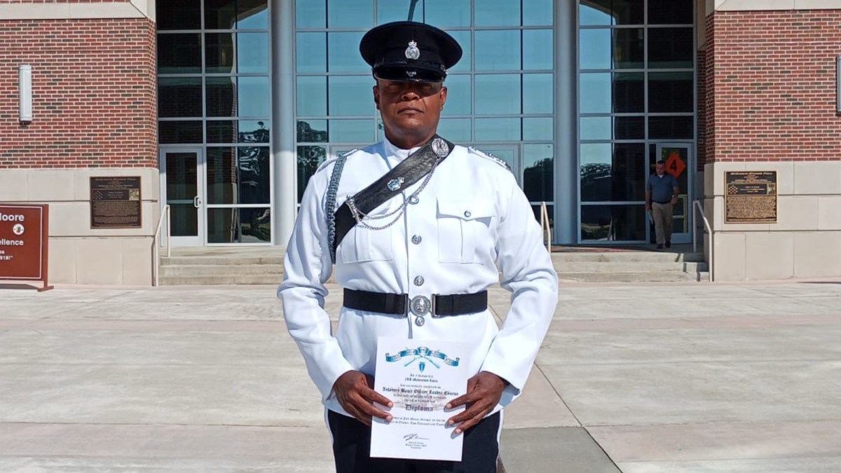 Corporal Mohammid Lavia Successfully Completes US Army Leadership ...