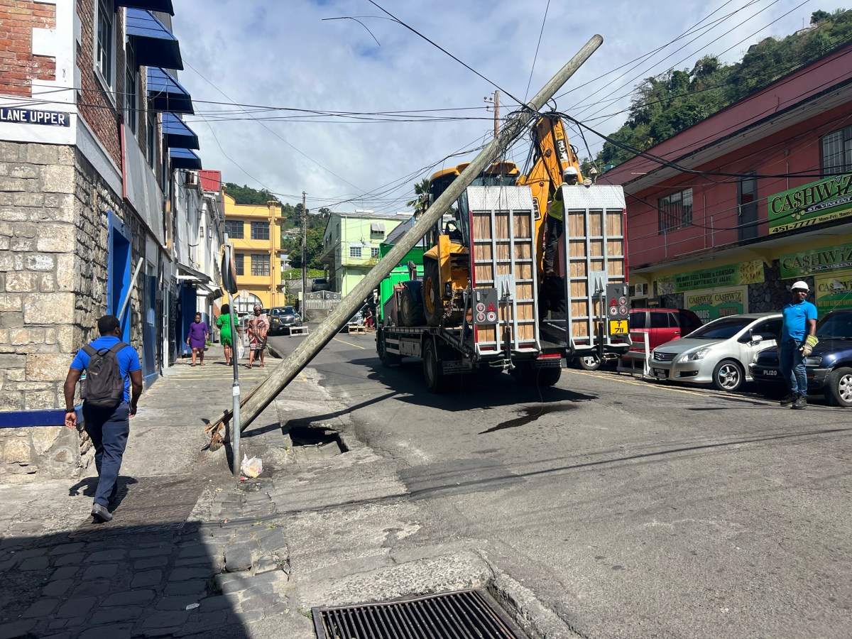 Another Pole Falls in Kingstown a Few Hours After One Fell – One News SVG