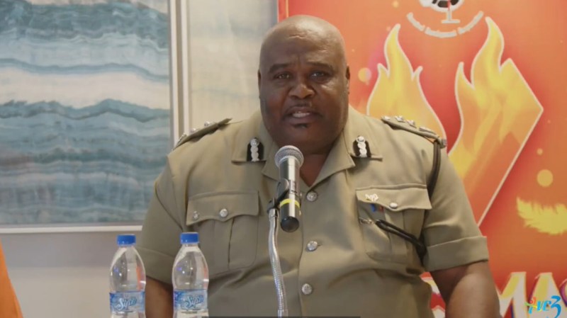 Police to enforce no-glass-bottle zones during Vincy Mas celebrations ...